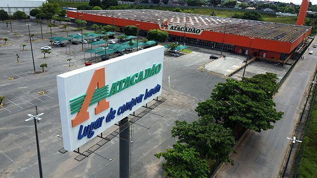 Atacadao : voici la ville où le supermarché anti-crise de Carrefour va ...