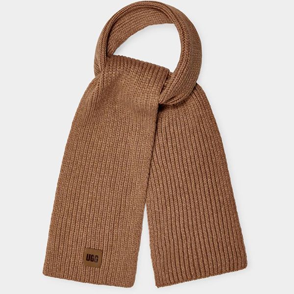 Les 5 écharpes à shopper pour vous couvrir cet automne