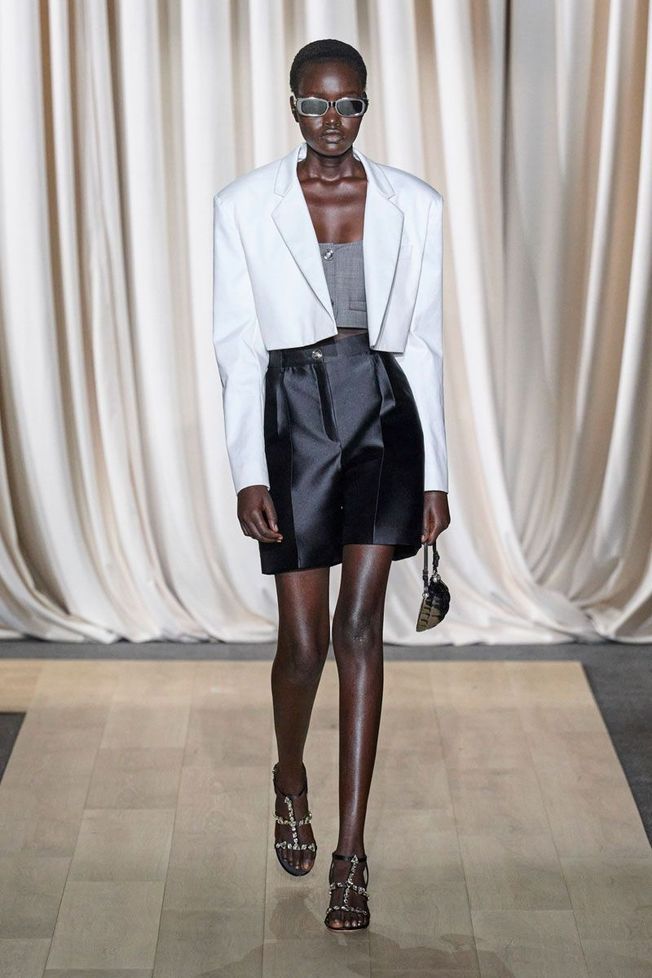 Cette tendance phare des 90’s fait son grand retour et les stars l’ont déjà adoptée