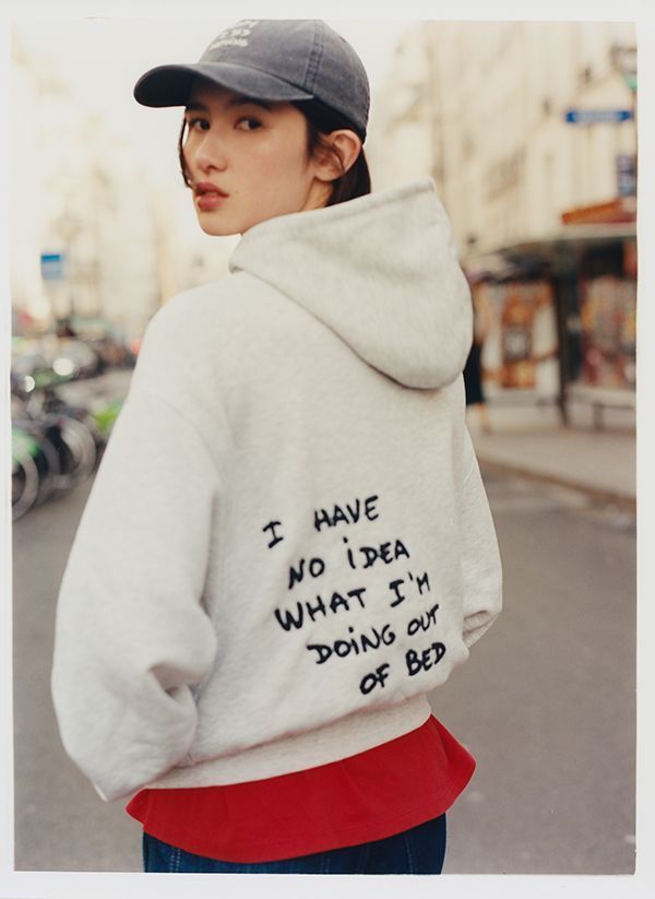 Pull&Bear x Thomas Lélu : une capsule surprenante entre amour et humour pour la Saint-Valentin