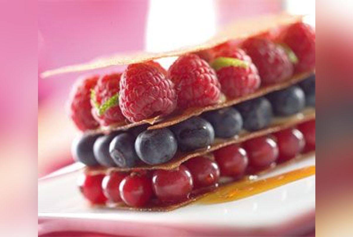 Millefeuille de fruits rouges à la crème au citron