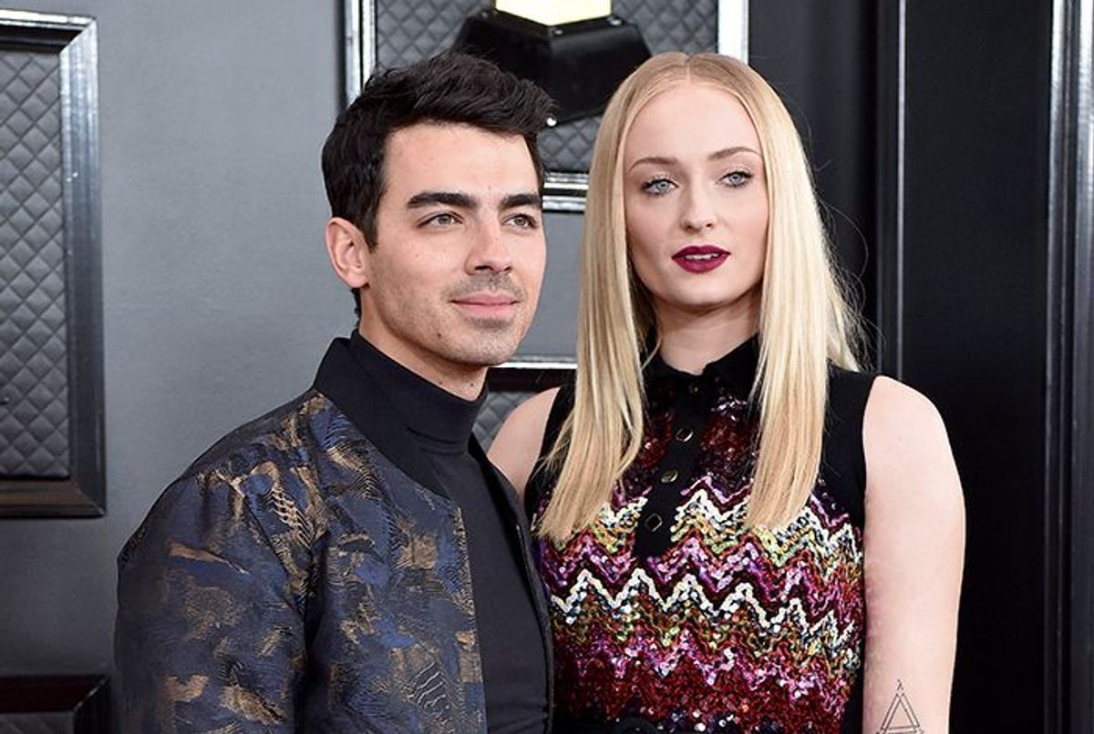 Sophie Turner de nouveau enceinte : elle dévoile son baby bump dans une mini robe… Un second ...