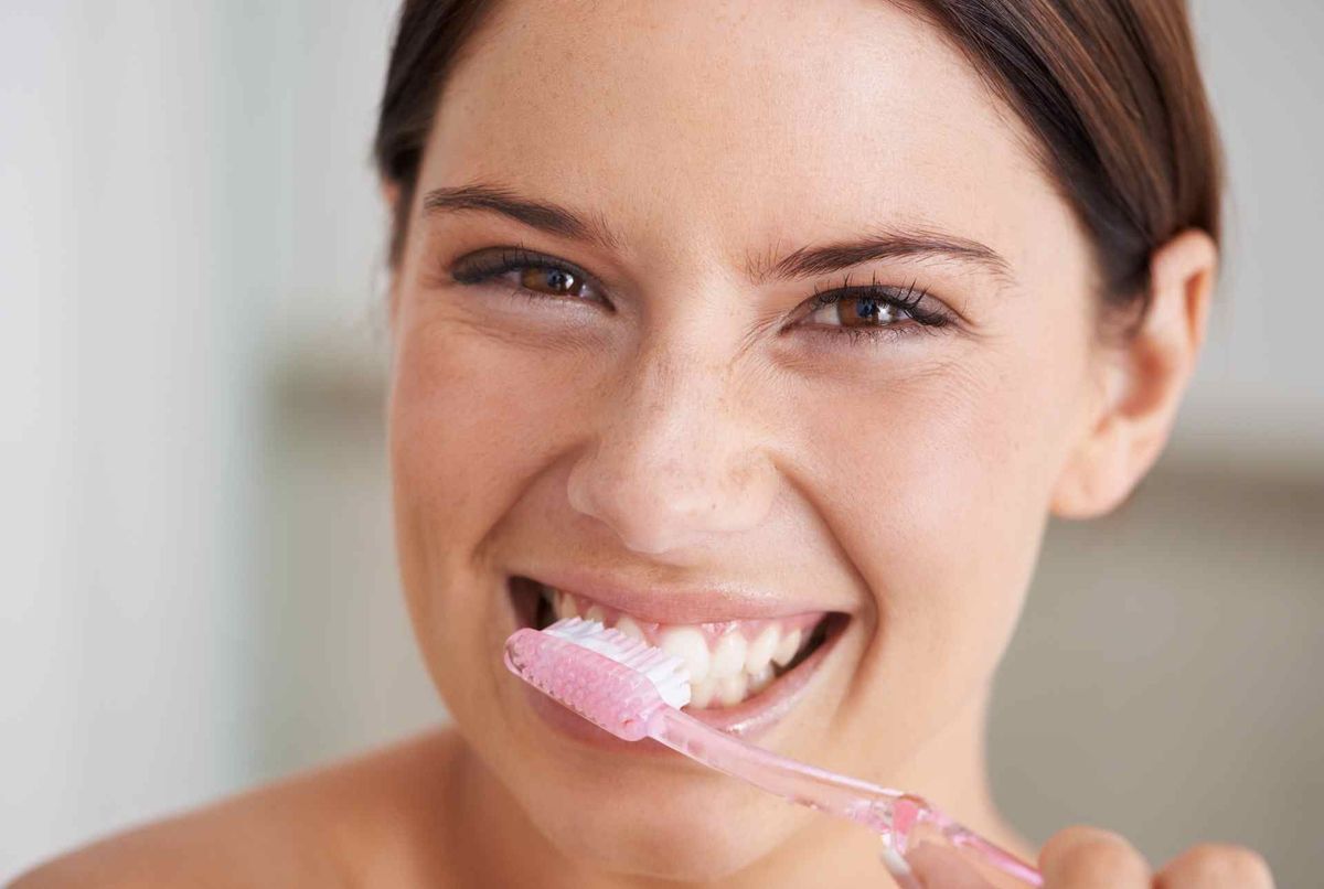 Gare à cette bactérie buccale, qui peut augmenter le risque ...