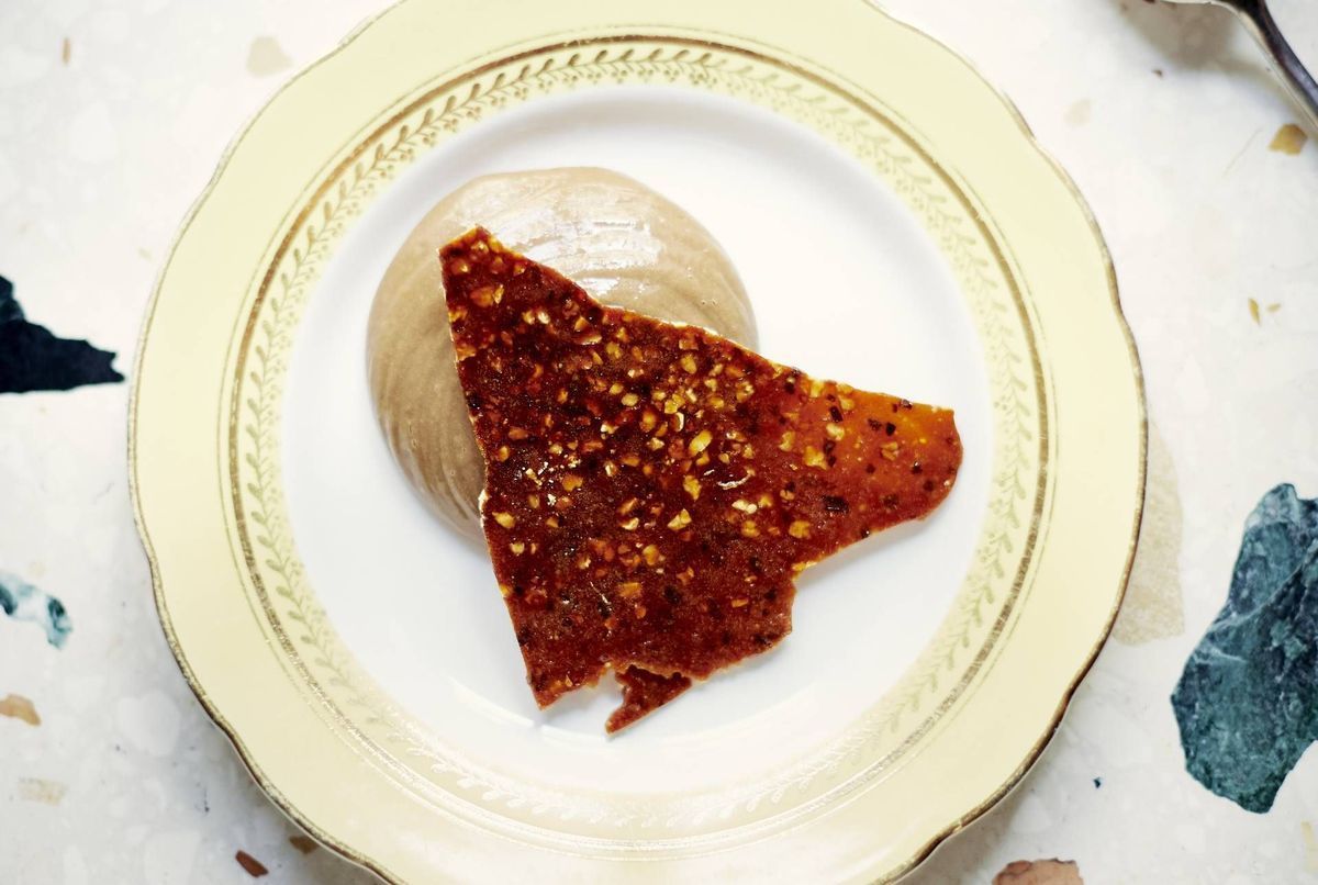 Crème très café aux épices et croquant