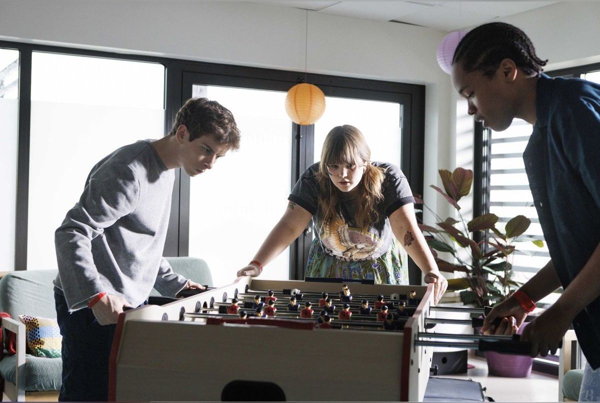 « Les bracelets rouges » : décors réalistes, adaptation... 5 secrets de ...