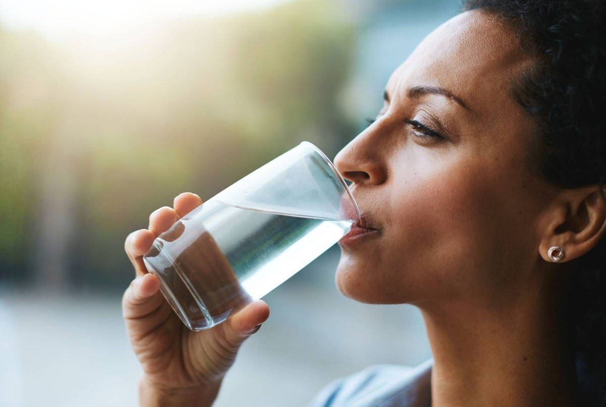 Surhydratation : quels sont les risques, extrêmement rares mais bien ... Surhydratation : quels sont les risques, extrêmement rares mais bien ...