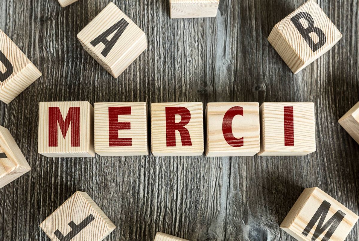 Orthographe : doit-on écrire « mille mercis » ou « mille merci