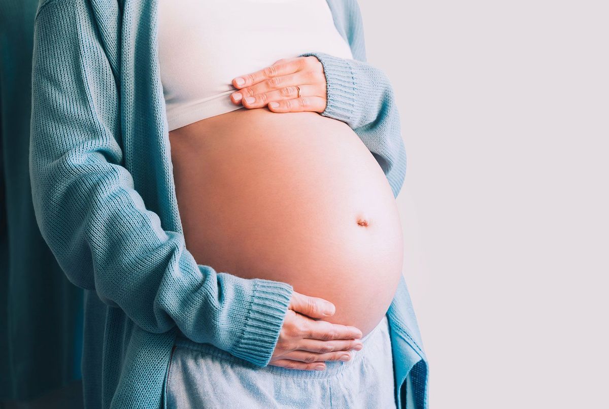 Enceinte : les 4 gestes clés pour prendre soin de soi