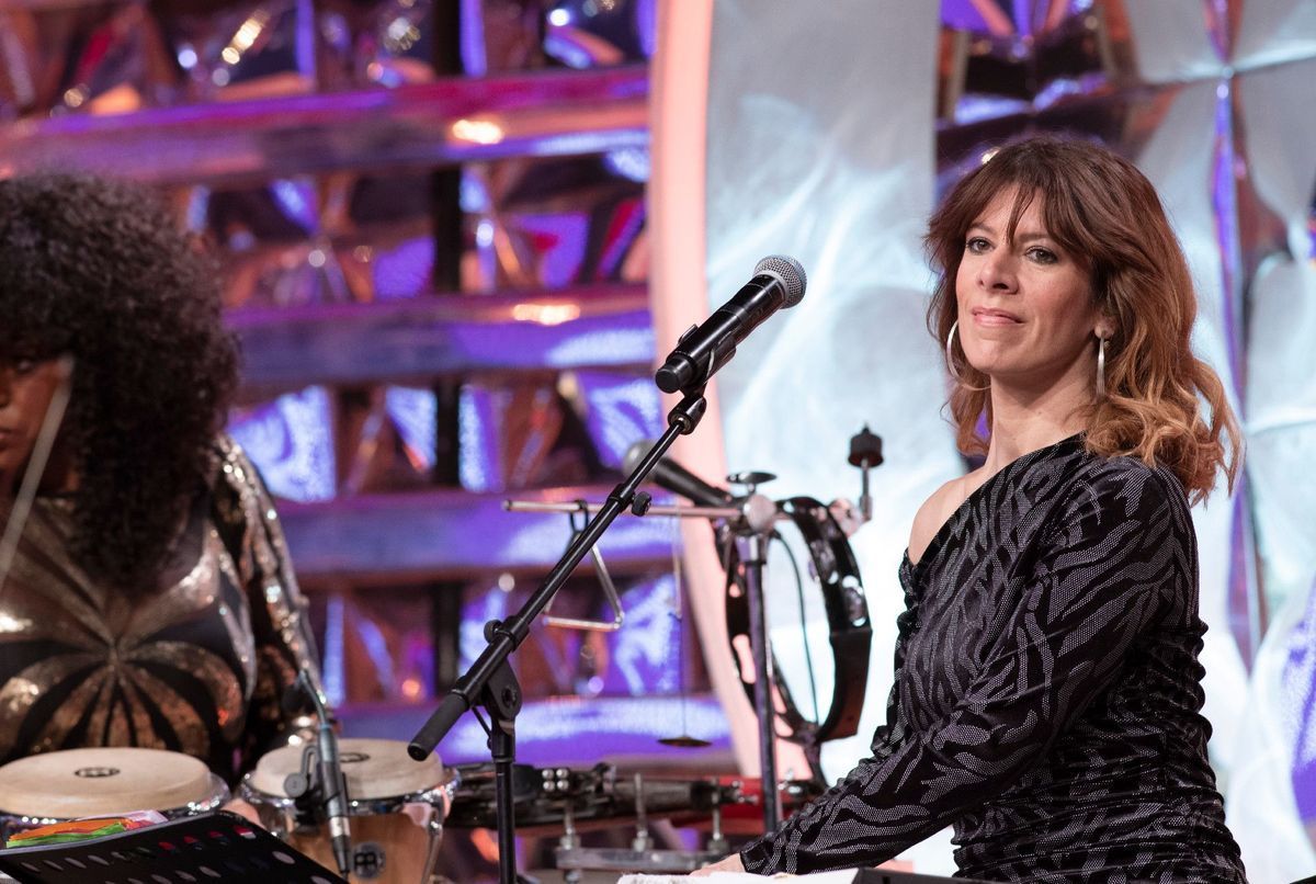 3 choses à savoir sur Magali Ripoll, l’incontournable choriste de « N ...