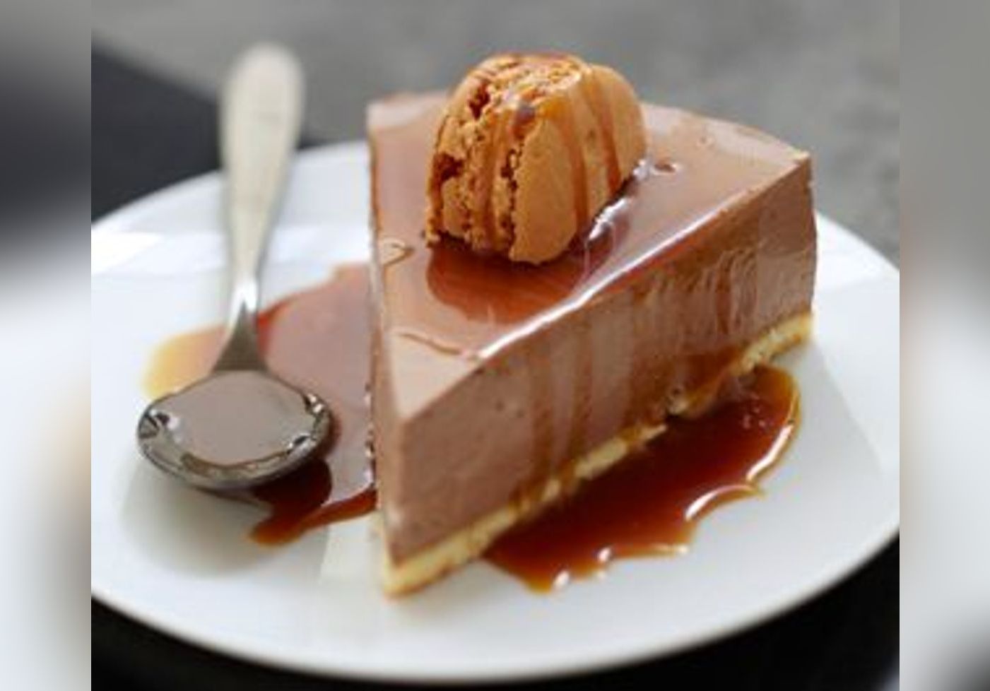 Entremet chocolat au sablé à la fleur de sel