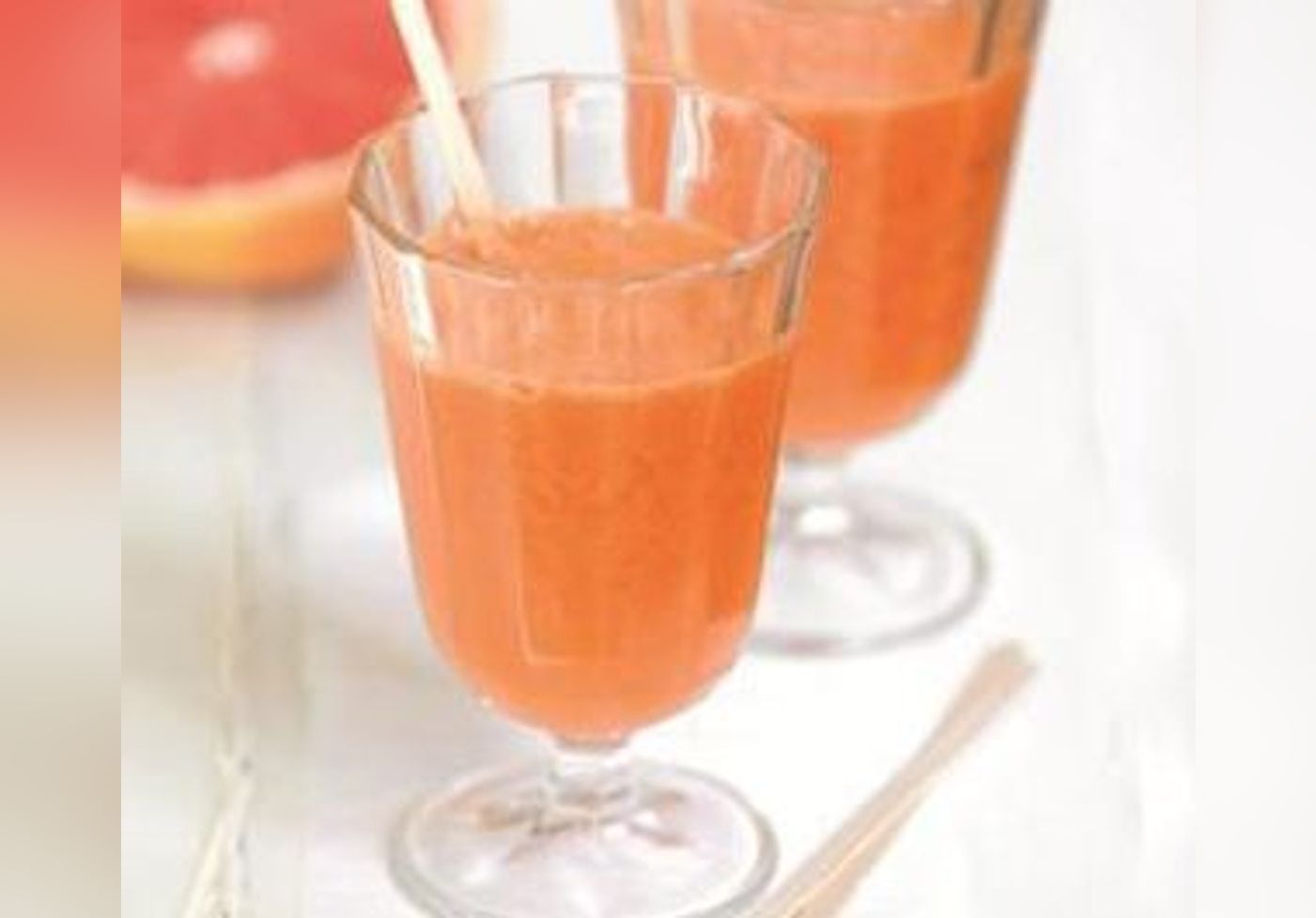 Jus de pamplemousse carottes et gingembre frais - Recette cocktail ...