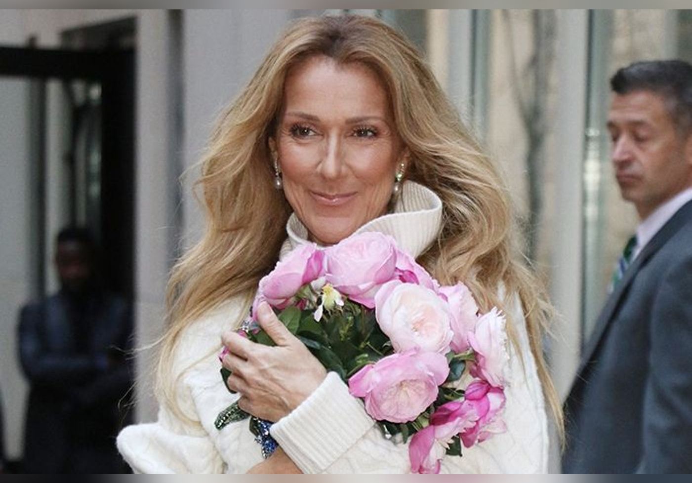 Céline Dion Sans Maquillage Et Cheveux Au Naturel Elle Offre Une