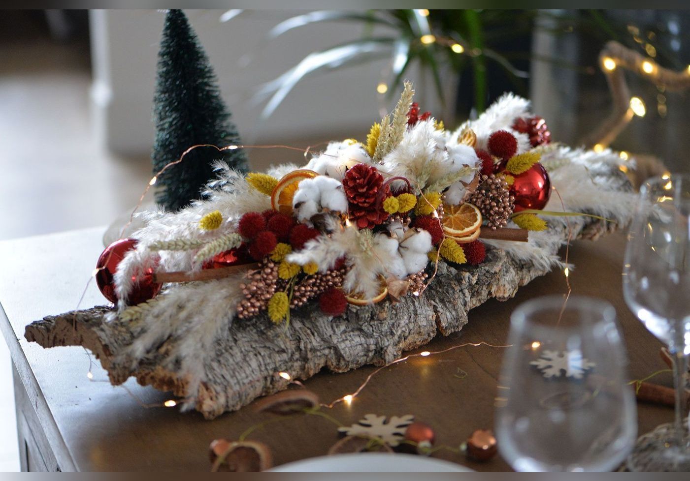Déco DIY de Noël : voilà comment fabriquer un centre de table naturel ...