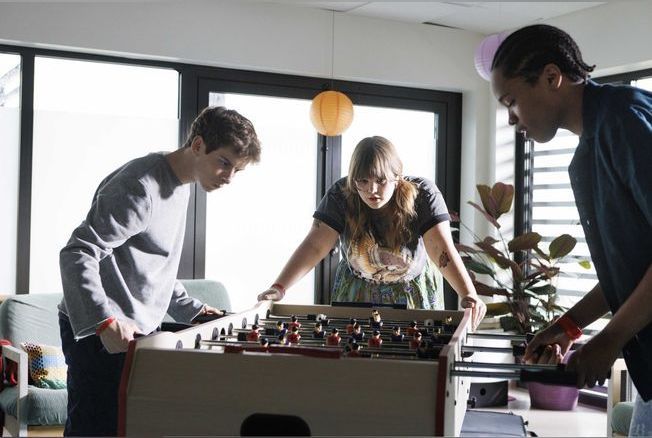 « Les bracelets rouges » : décors réalistes, adaptation... 5 secrets de ...