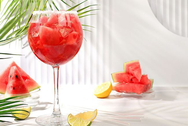 Un spritz à la pastèque ? Voici le cocktail ultime pour se rafraîchir ...